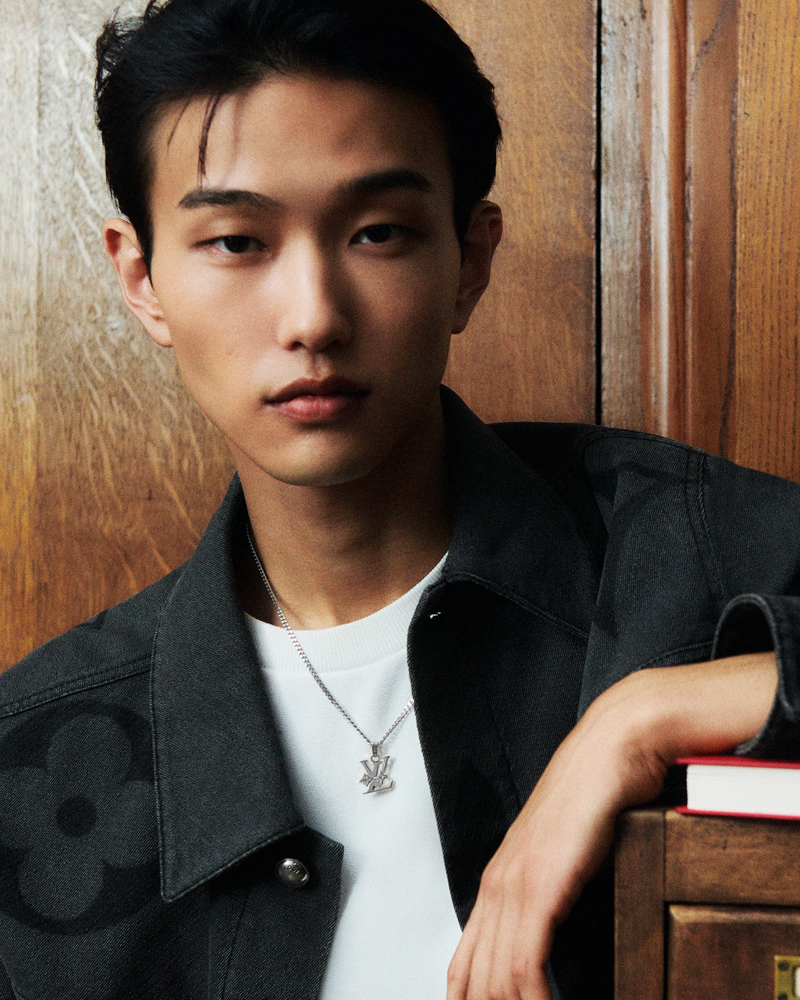 Colliers et pendentifs | Homme | Collection de luxe | LOUIS VUITTON
