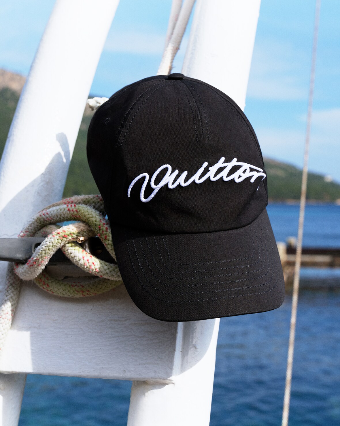 Hats, Beanies and Gloves - Men | LOUIS VUITTON