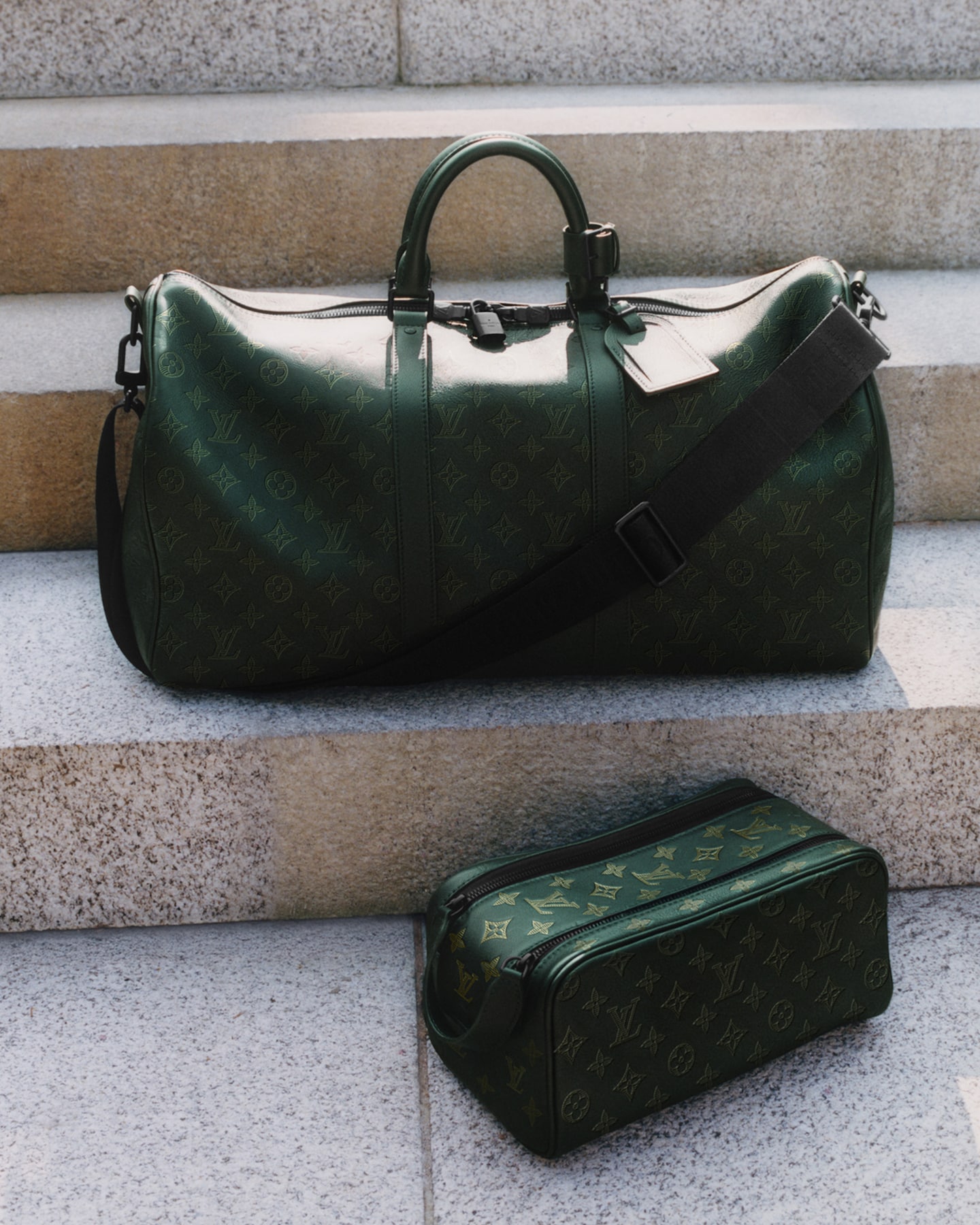 Designer Luggage - Travel & Duffle Bags | LOUIS VUITTON