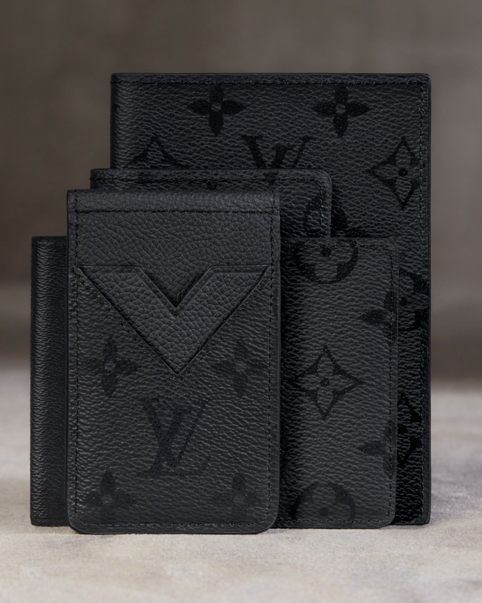 Designer Wallets & Small Leather Goods for Men | Louis Vuitton