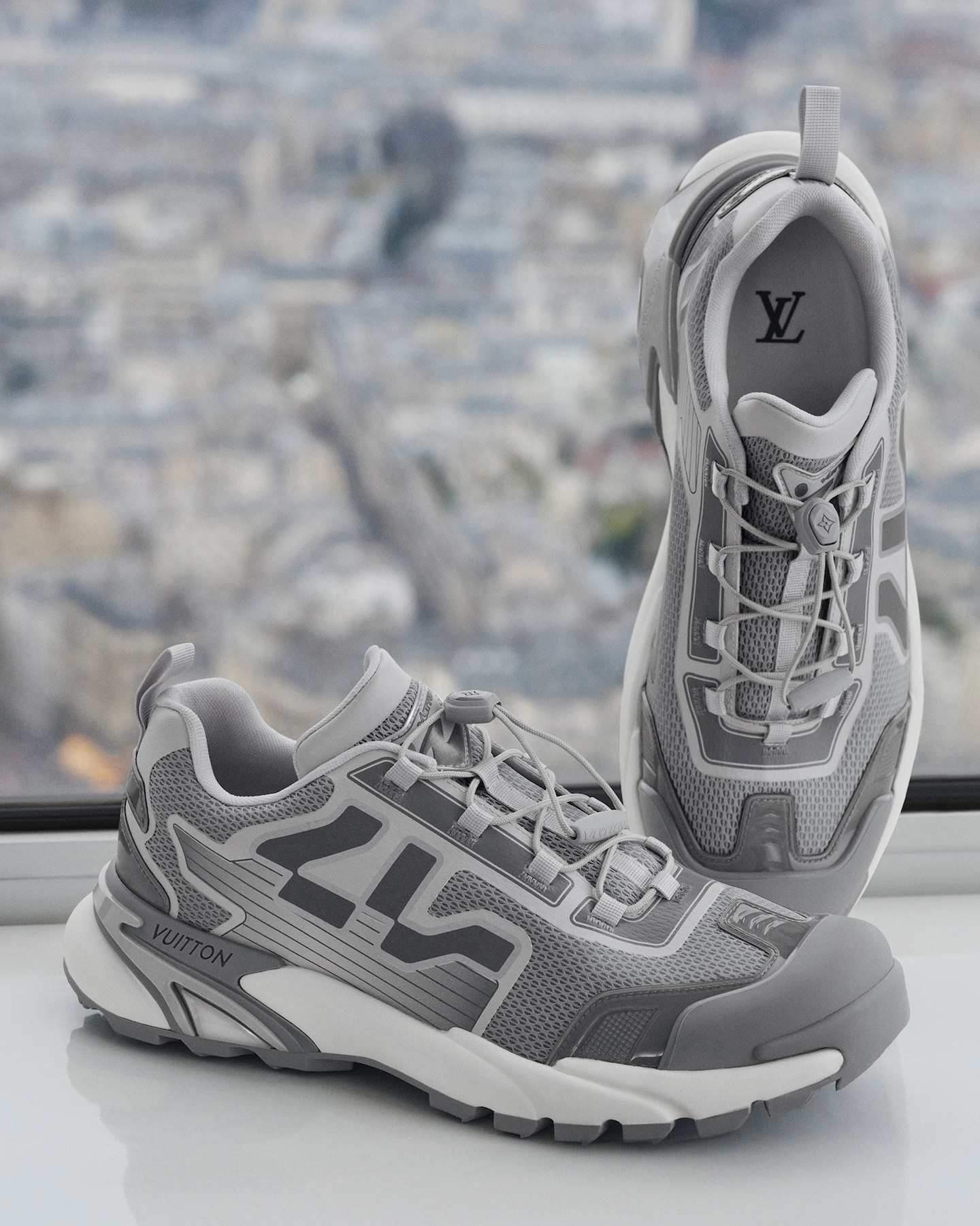 LV Shoes for Men - Designer Shoes & Sneakers | LOUIS VUITTON