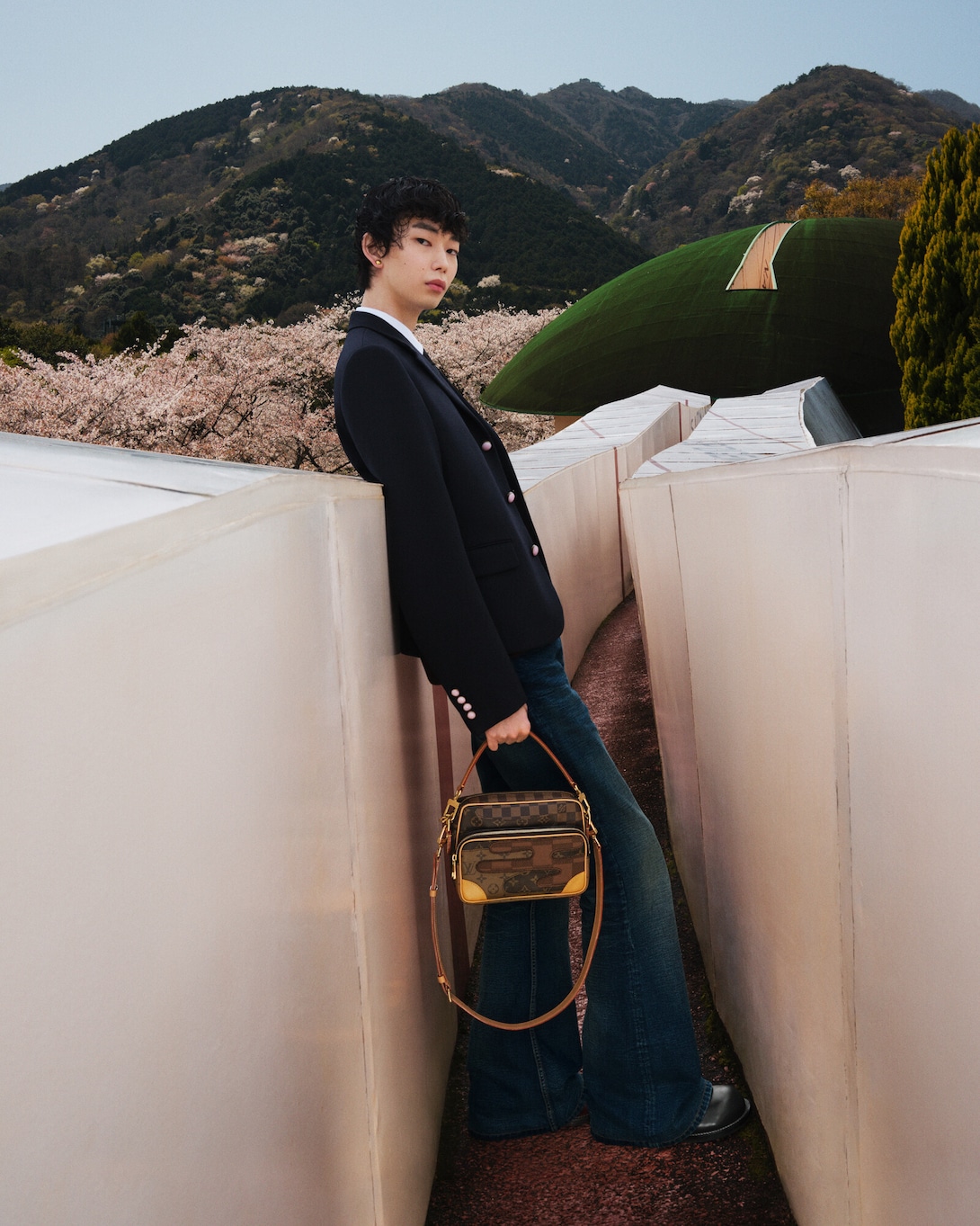 Marron Nouveautés Sacs Homme | LOUIS VUITTON