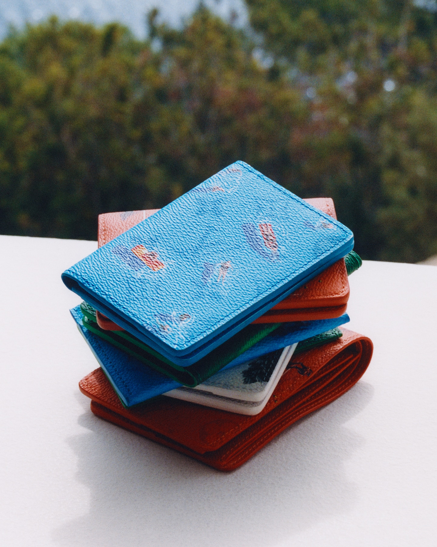 Leather & Designer Wallets For Men | LOUIS VUITTON