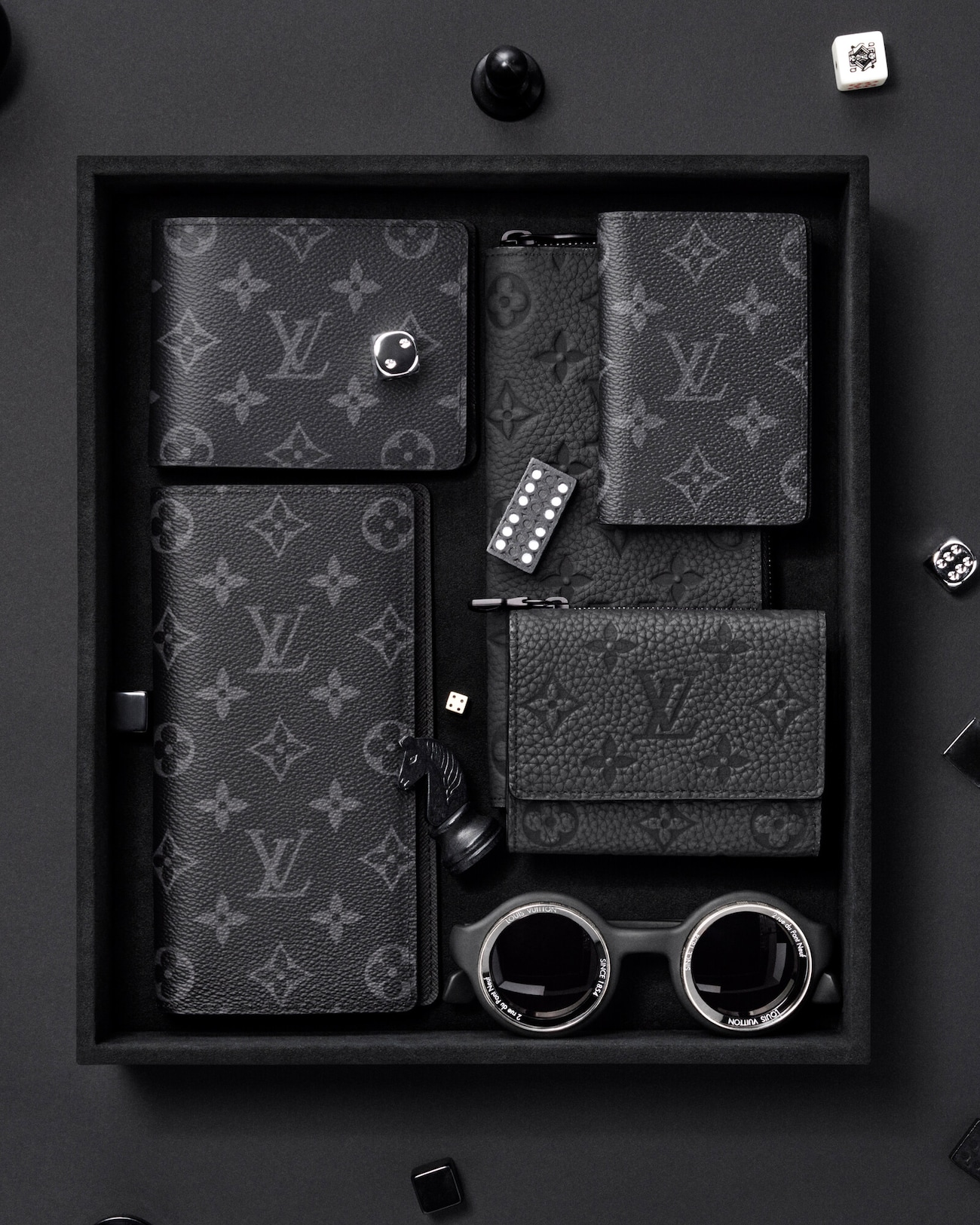 Luxury Leather Goods for Men: Wallets, Card Holders & More | LOUIS ...