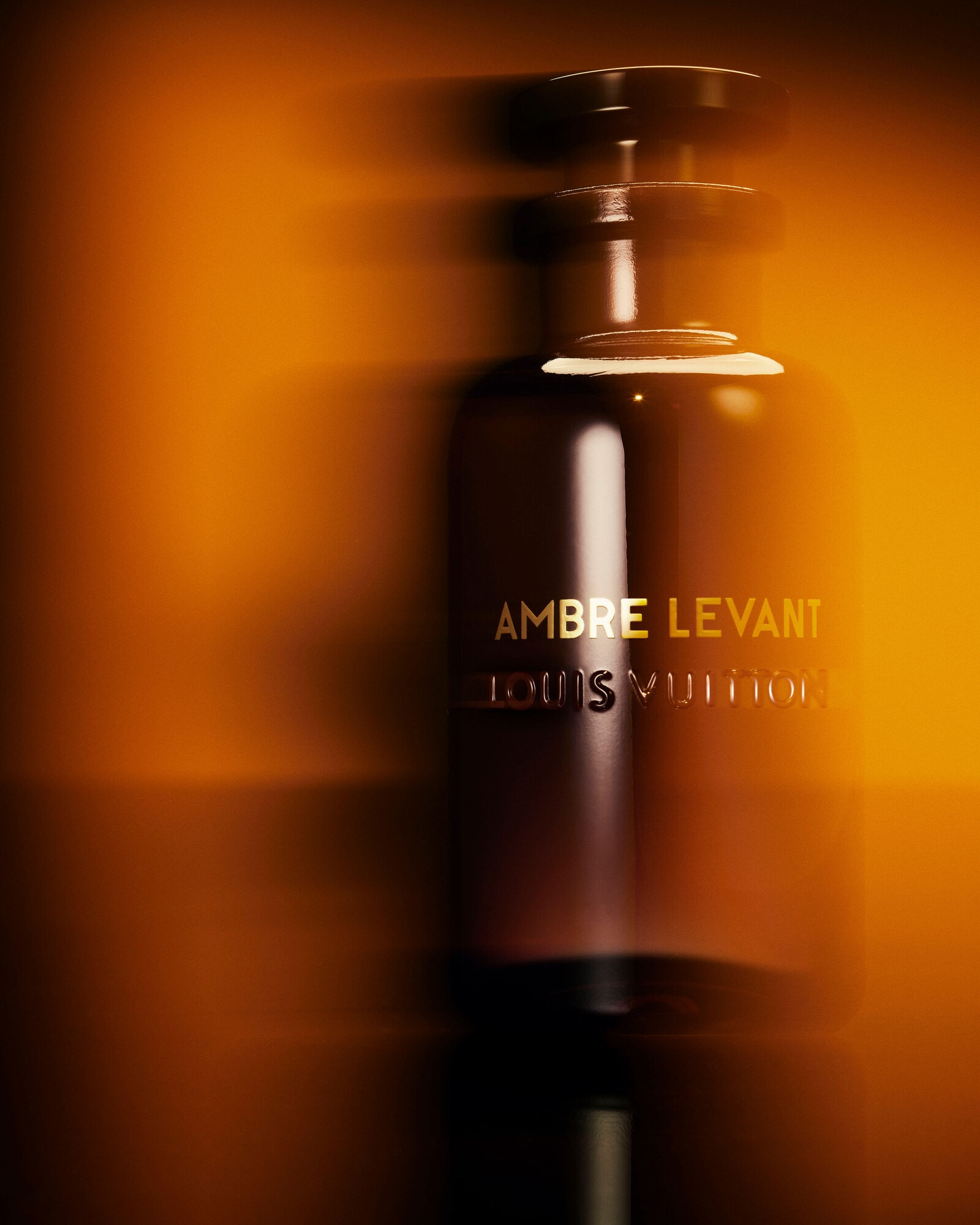 Designer Perfumes & Luxury Fragrances | LOUIS VUITTON