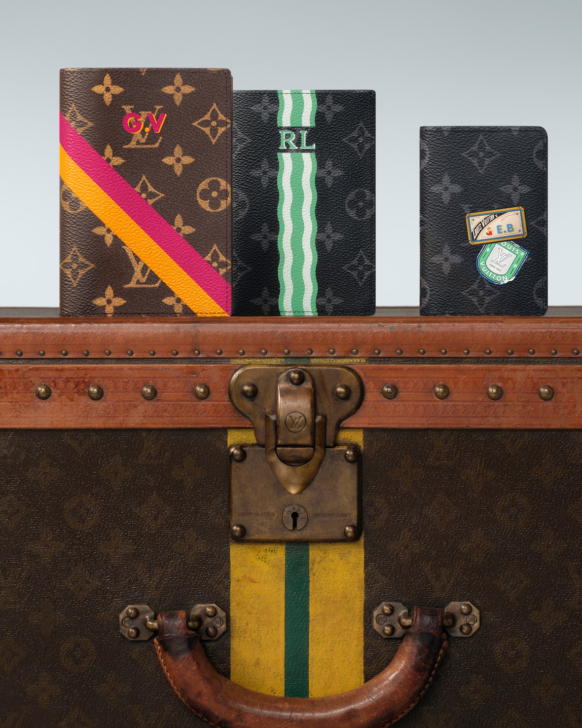 Designer Passport Holders & Covers for Men | LOUIS VUITTON