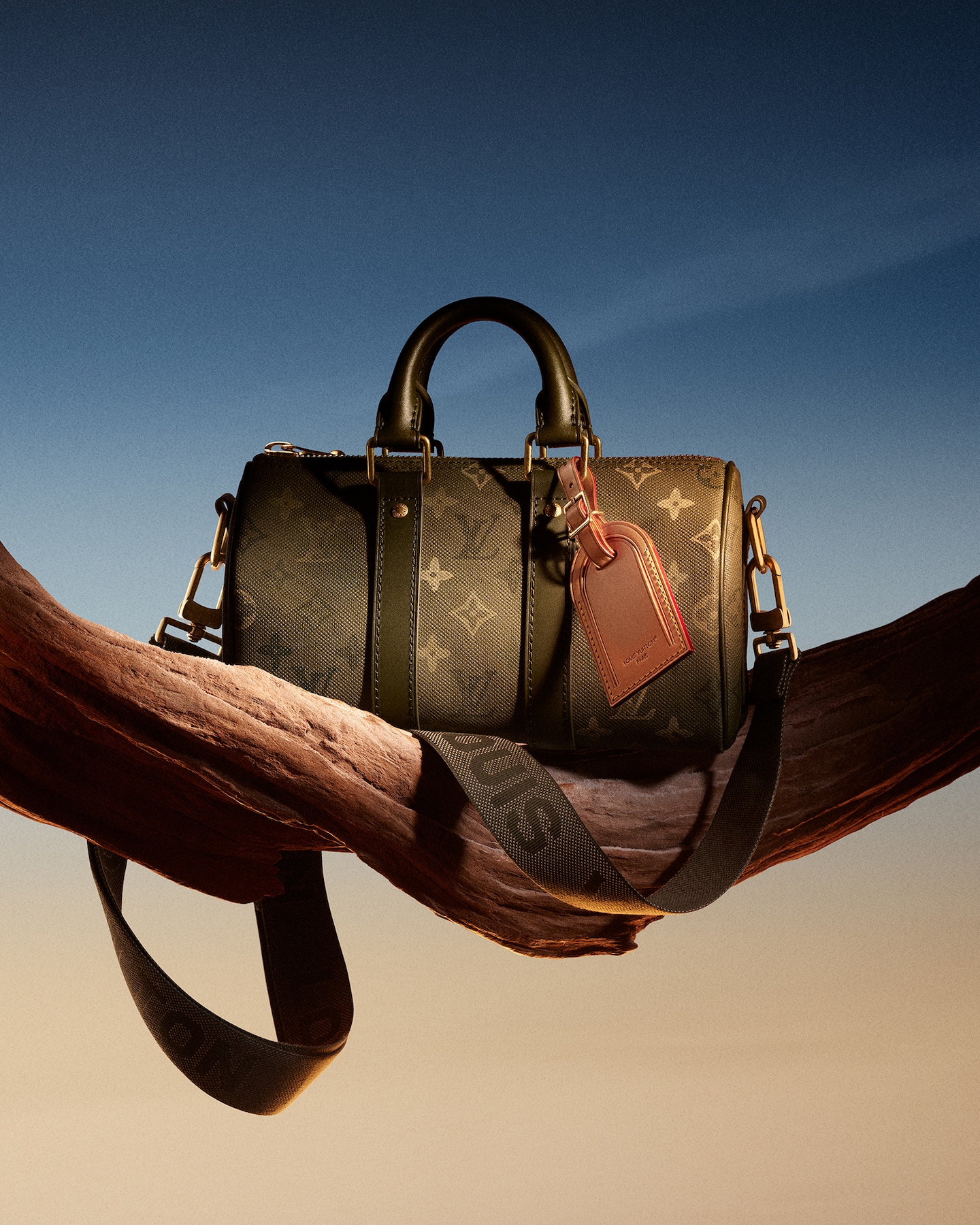 Luxury Bags For Men - Designer Bag | LOUIS VUITTON