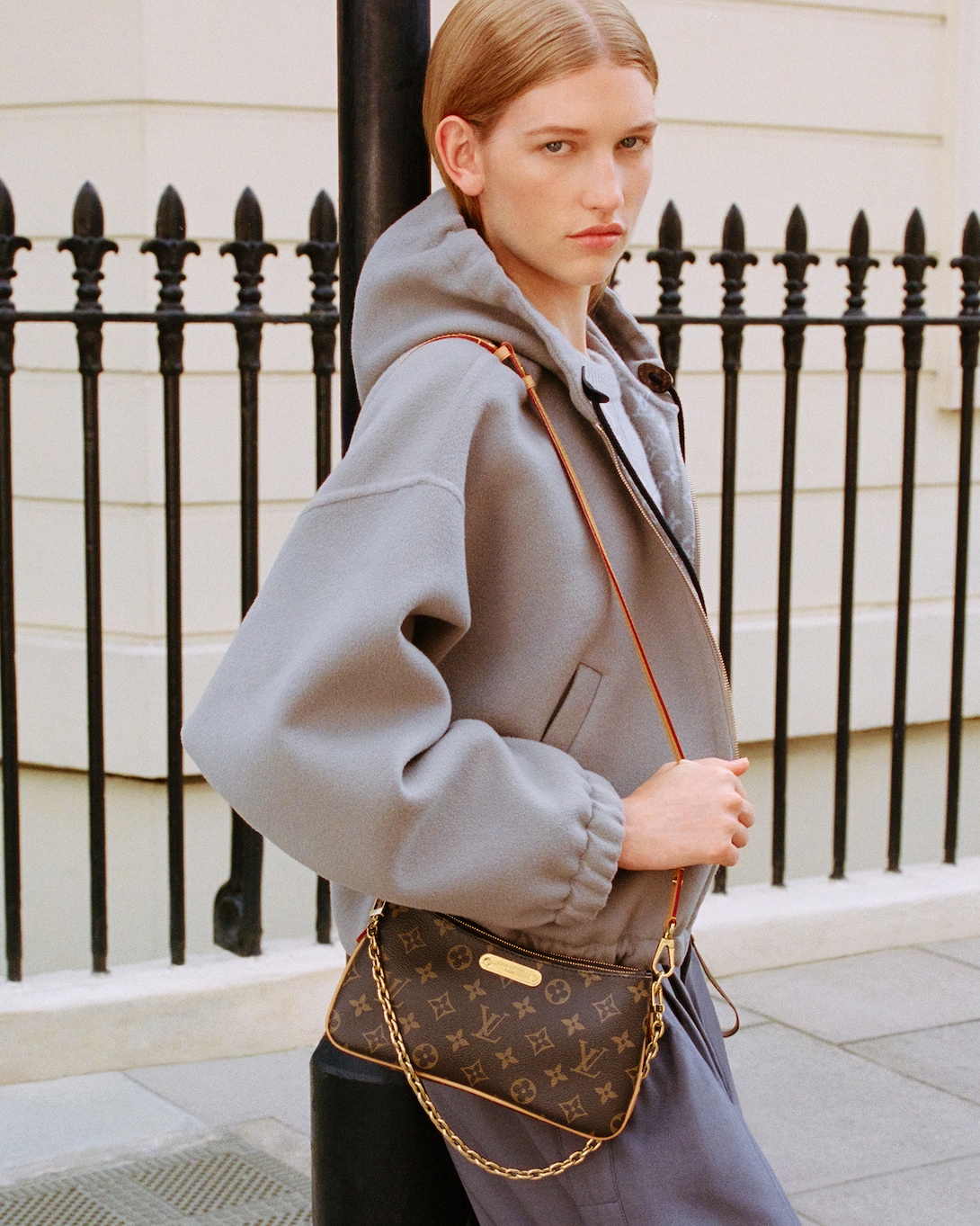 Chains Bag Charms and Keyholders Accessories | LOUIS VUITTON