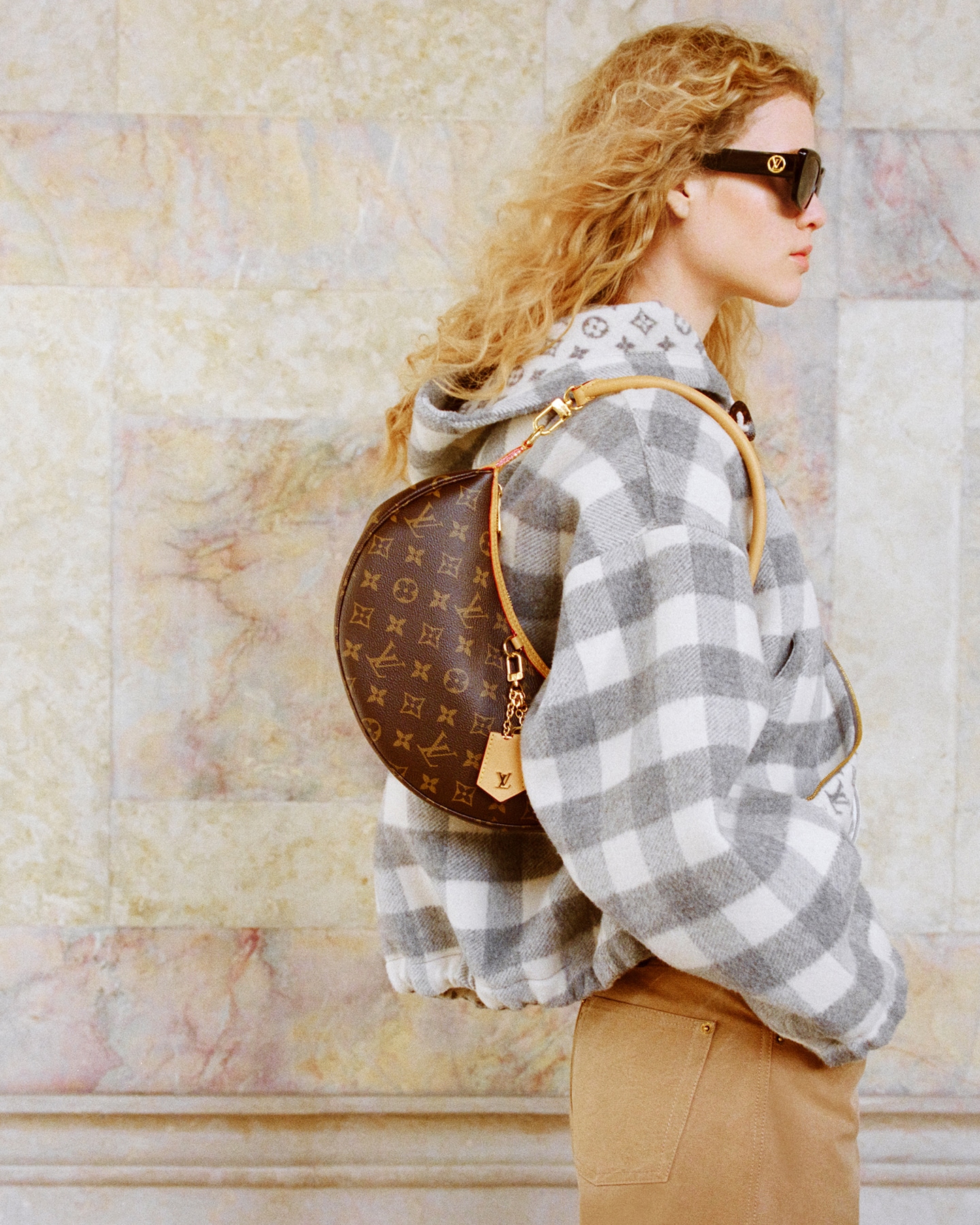 LV Signature Monogram Handbags & Purses | LOUIS VUITTON