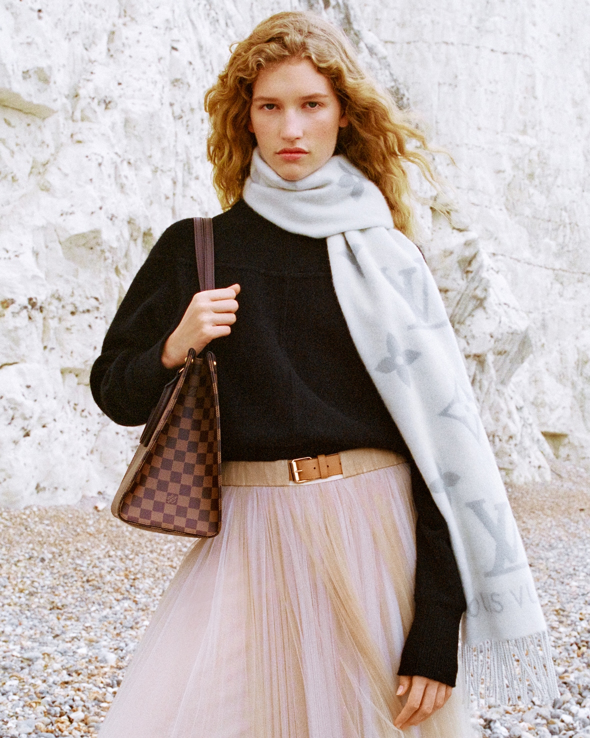 Scarves Collection for Women | LOUIS VUITTON