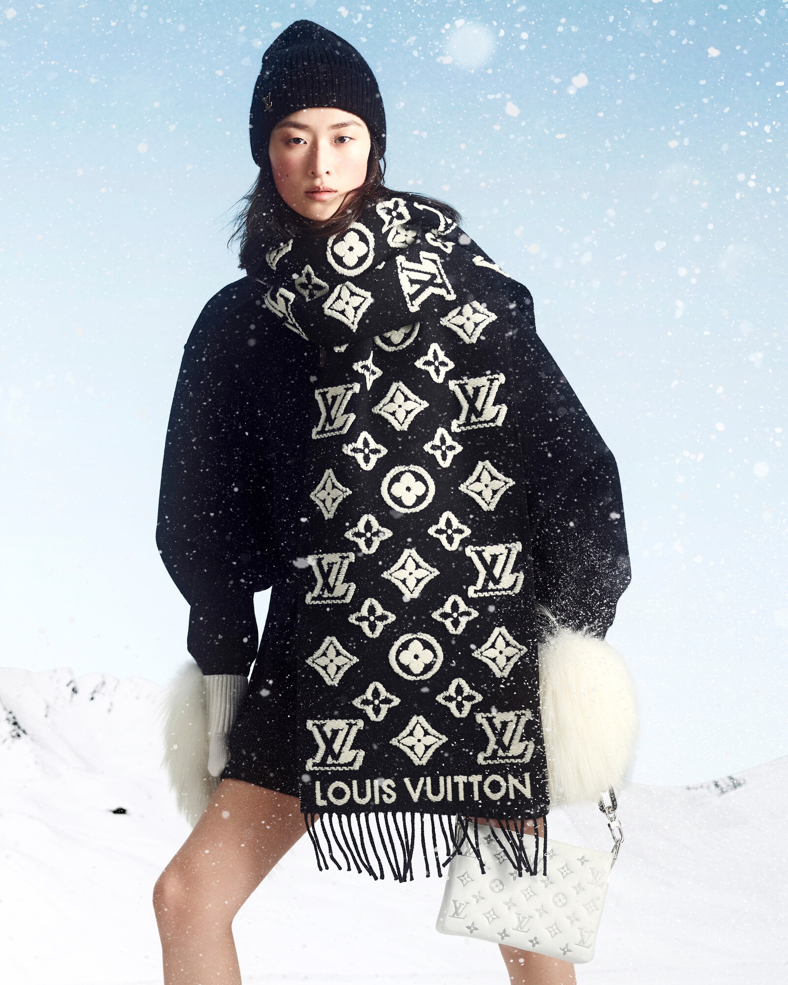 Women's Designer Hats & Gloves | LOUIS VUITTON